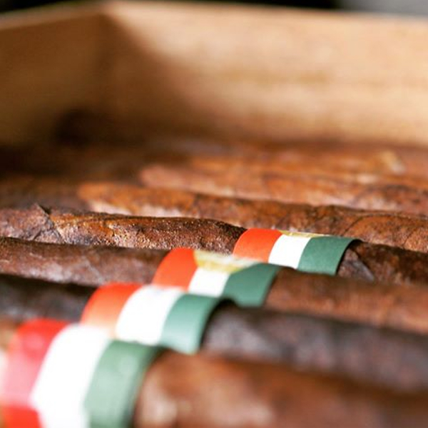 Sigari Cubani, Italiani, Tabacco da Pipa | Sigari e Tabacchi